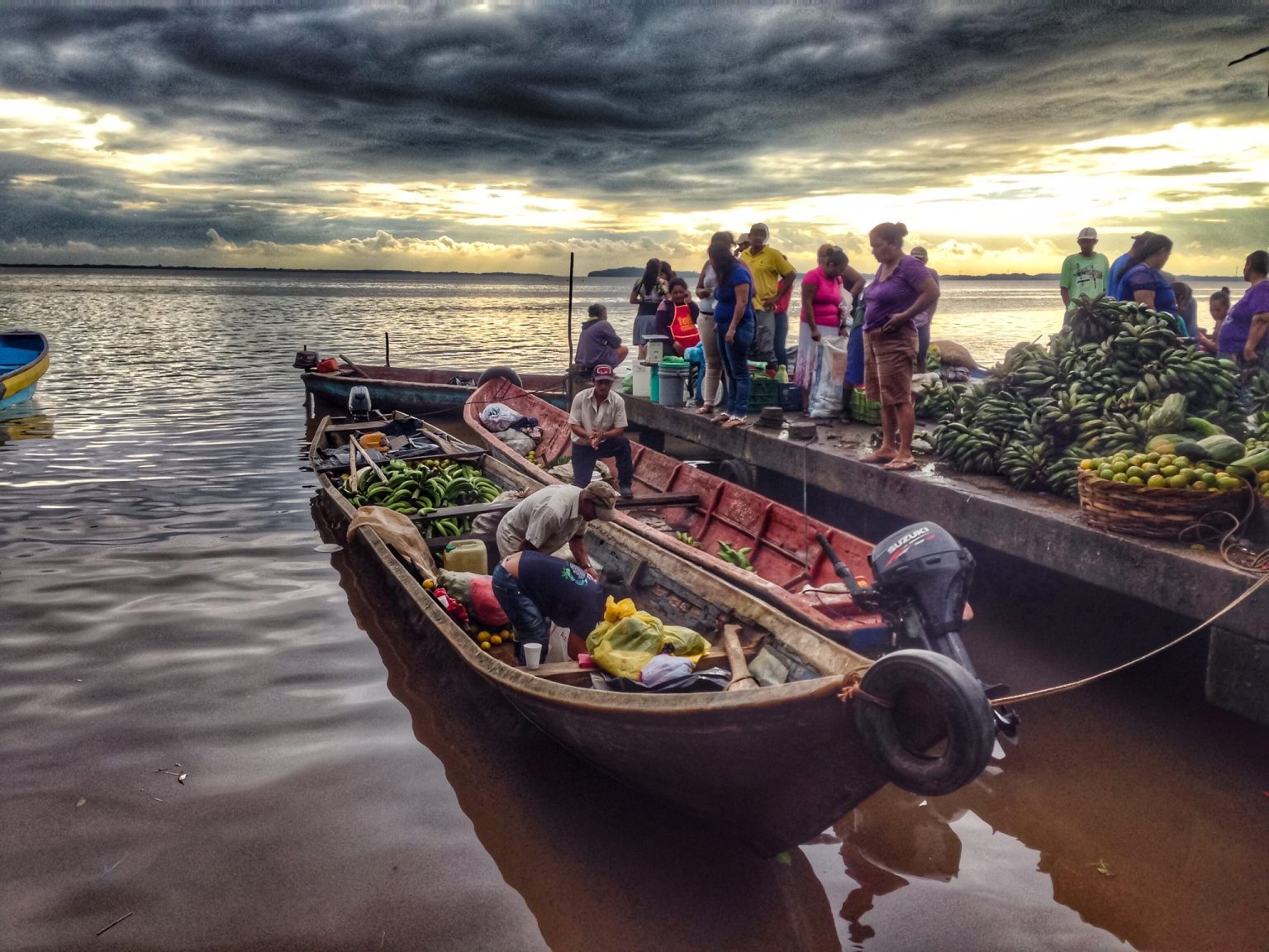 Alcaldía avanza en la construcción de un muelle en Bluefields - Radio 580
