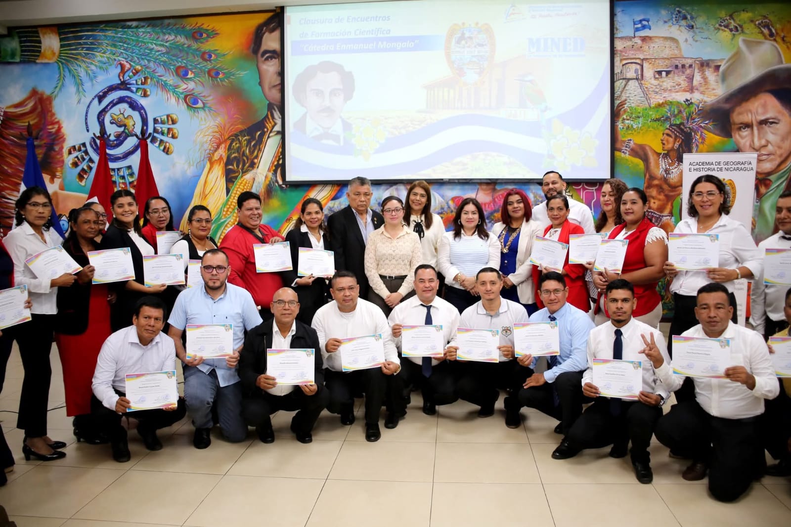 Culmina III edición de Cátedra Nacional de Historia Geografía Enmanuel ...